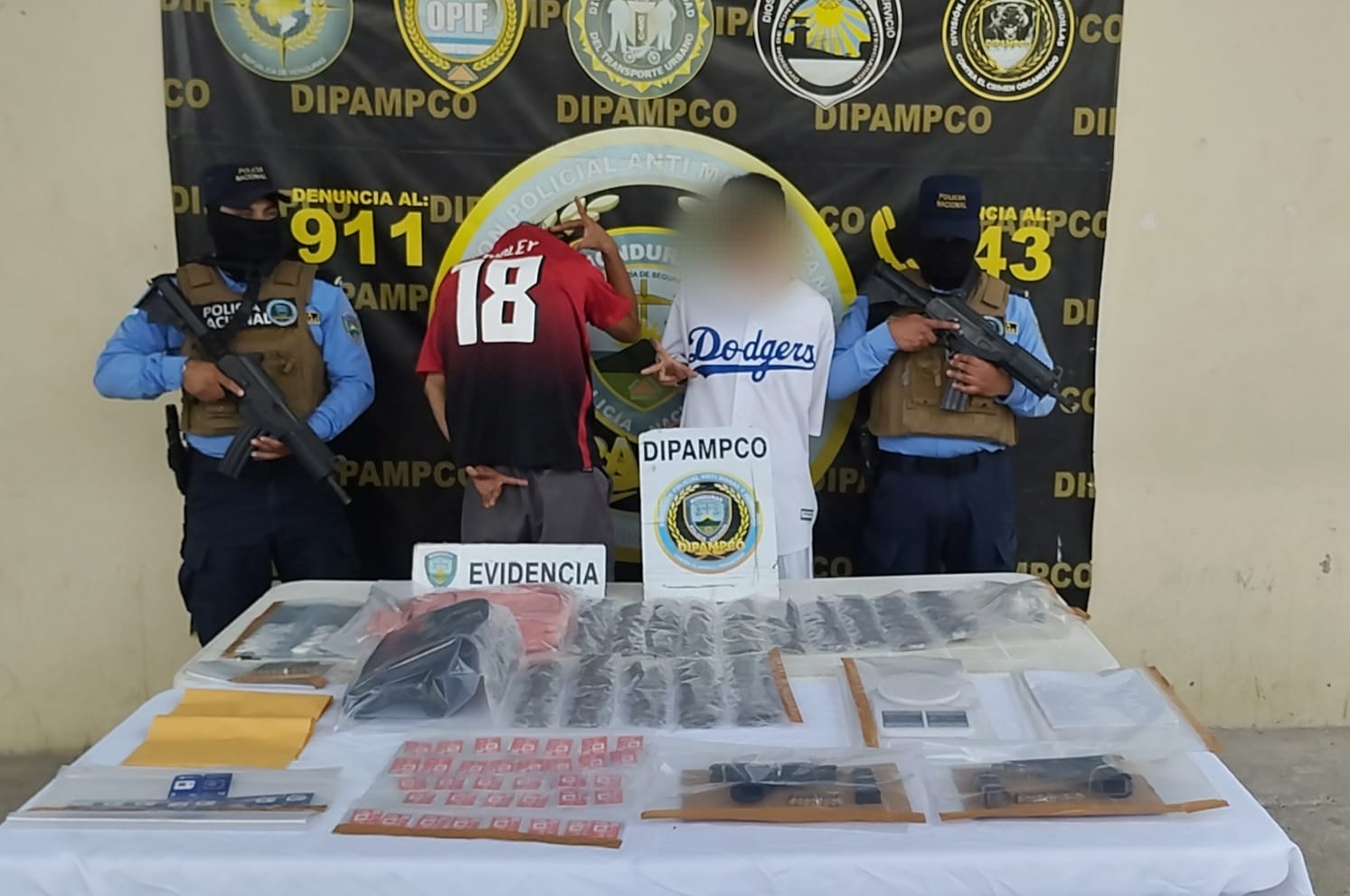 CAPTURA A DOS GATILLEROS Y DISTRIBUIDORES DE DROGA DE LA PANDILLA 18 EN ...